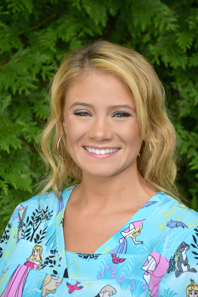 Ashley Coe's Instagram, Twitter & Facebook on IDCrawl